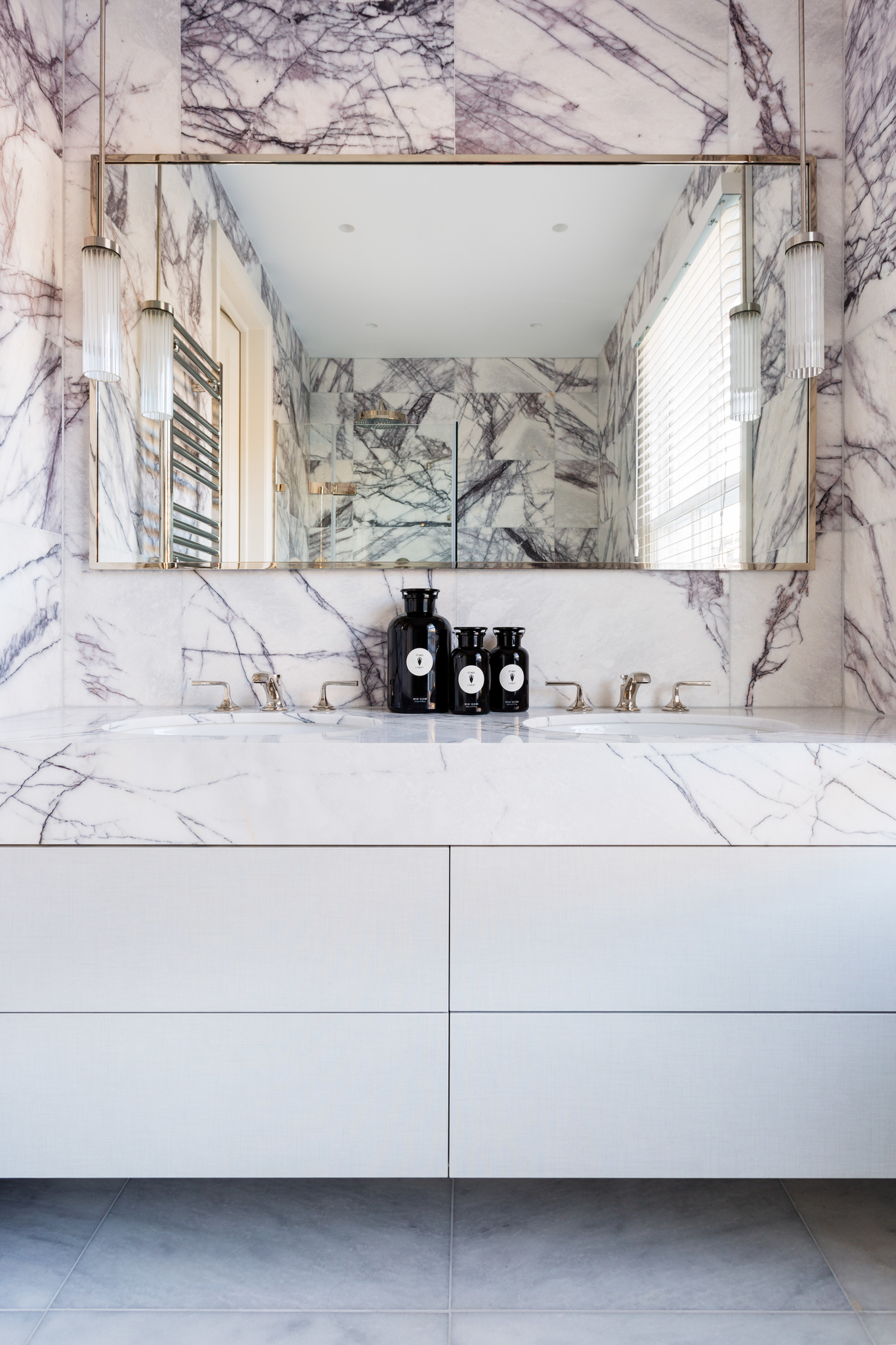 Bathrooms - Timeless Bespoke Vanity Units | HUX London